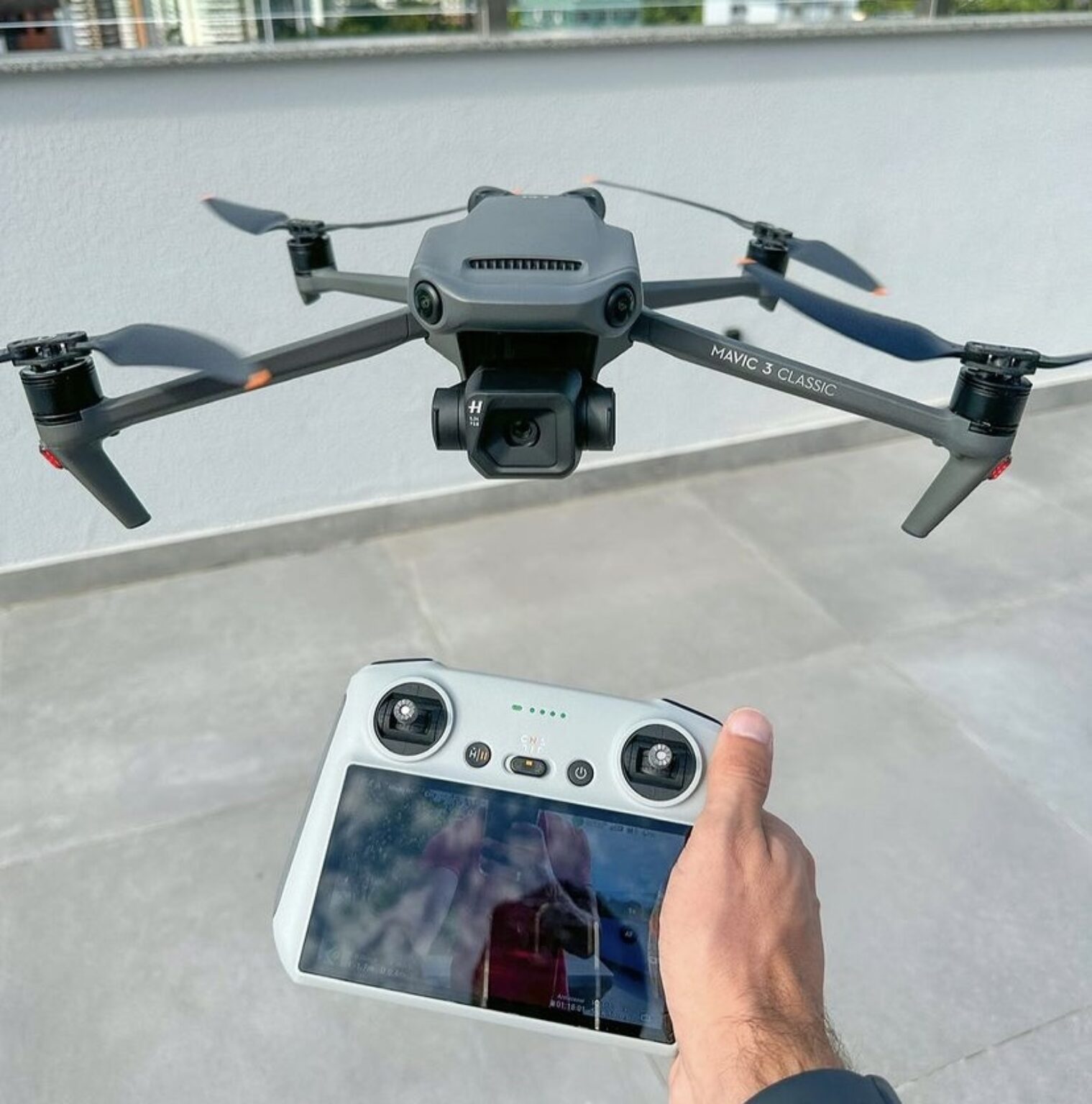 What is the Maximum Flight Distance for Mavic 3? | Drones-Pro